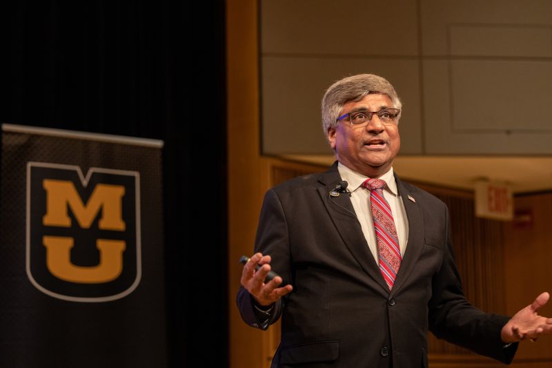 NSF Director delivers President's Distinguished Lecture at University ...