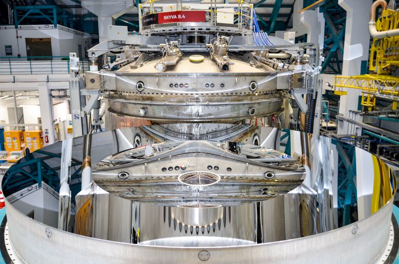 Rubin Observatory's newly coated mirror will reflect the ever-changing ...