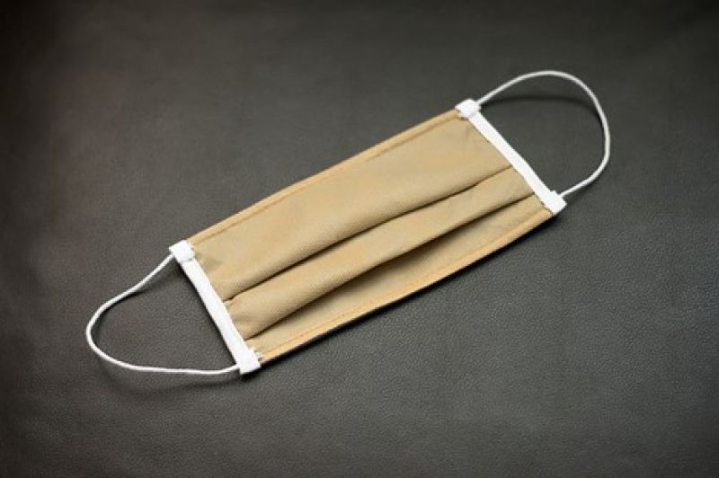 Facemasks halve the distance airborne pathogens travel | NSF - National ...