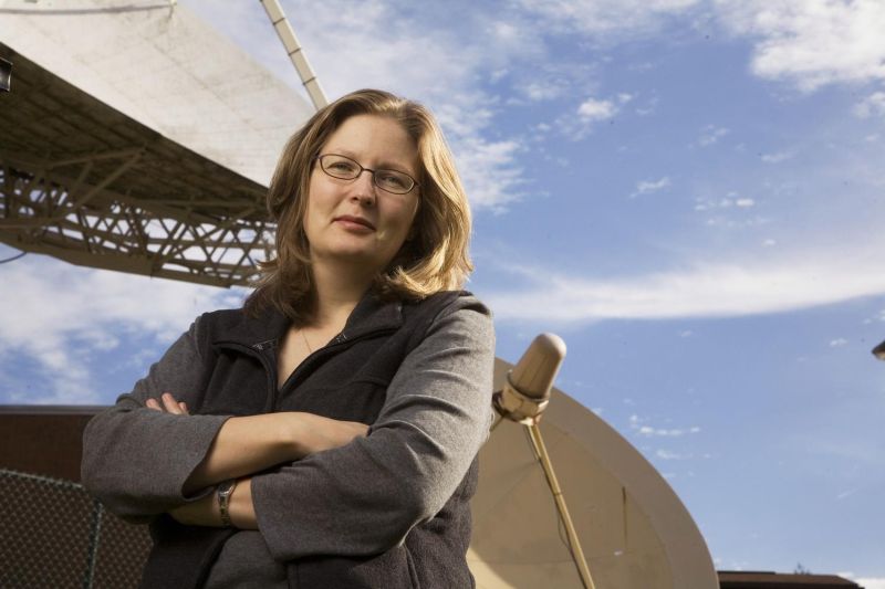 After the lecture: Astronomer Kelsey Johnson | NSF - U.S. National ...