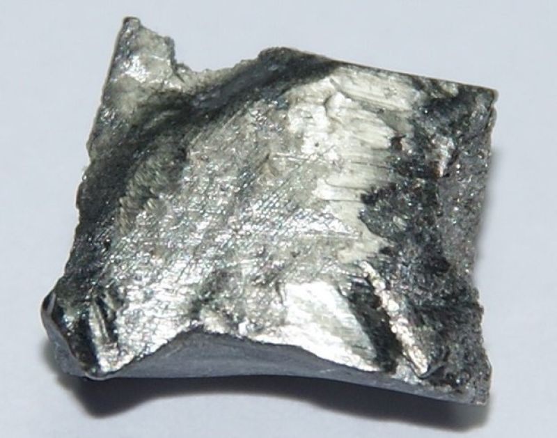 Luminescent sensor identifies rare earth element in unexpected ...
